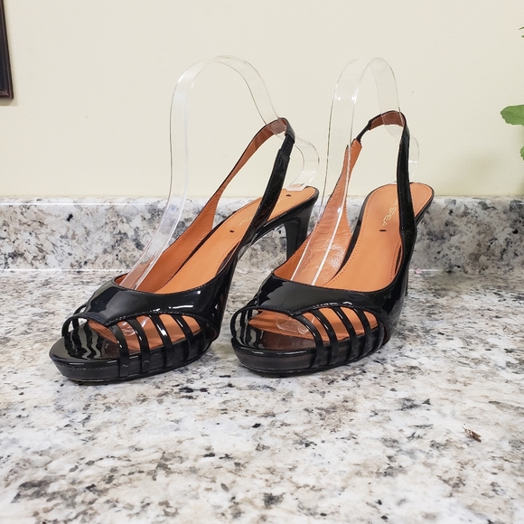 Via Spiga | Shoes | Via Spiga Black Patent Leather Slingback Heels Sandals 227387 Size 85m ...